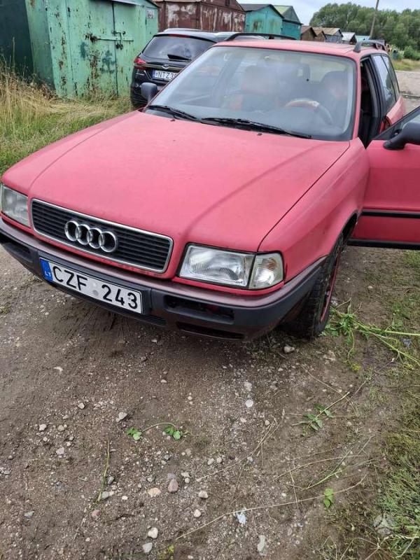 Sarkans Audi 80 1993 Klaipėda, ar dzinēja tilpumu 0.00 L un nobraukumu 430 tūkst. km par 800 €, foto 8 vietnē AUTOMOTO.COM.LV