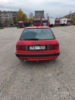 Красный Ауди 80 1993 в Резекне, объемом двигателя 1.90 л и пробегом 443 тыс. км за 1000 €, фото 5 на AUTOMOTO.COM.LV