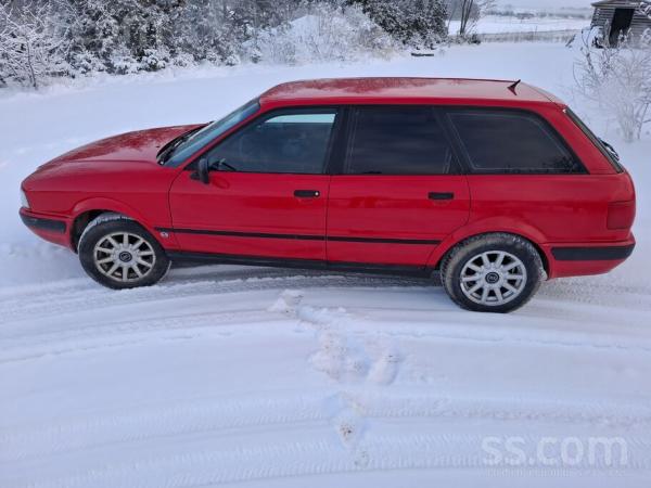 Sarkans Audi 80 1994 Valmiera, ar dzinēja tilpumu 2.00 L un nobraukumu 431 tūkst. km par 1490 €, foto 1 vietnē AUTOMOTO.COM.LV