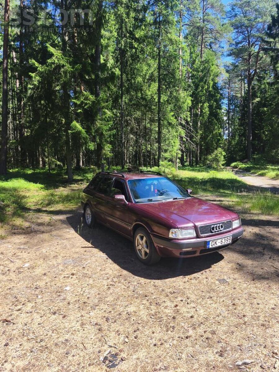 Sarkans Audi 80 1994 Ventspils, ar dzinēja tilpumu 1.90 L un nobraukumu 731 tūkst. km par 1350 €, foto 1 vietnē AUTOMOTO.COM.LV