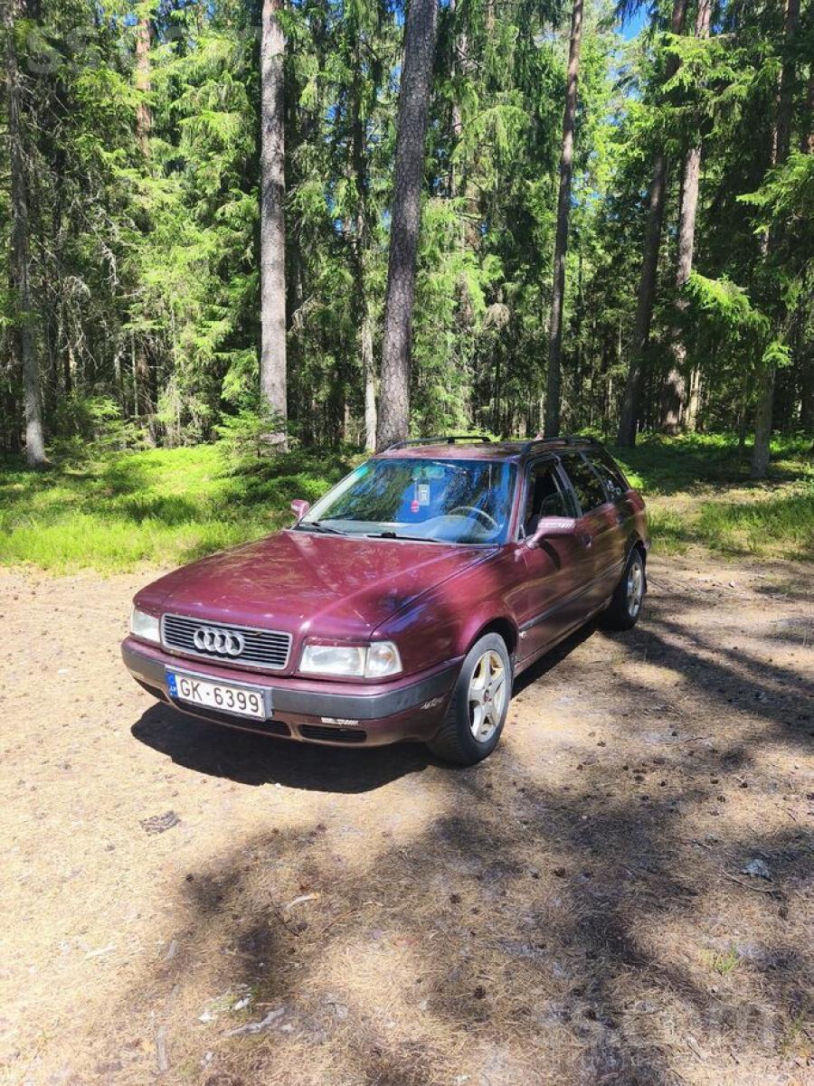 Sarkans Audi 80 1994 Ventspils, ar dzinēja tilpumu 1.90 L un nobraukumu 731 tūkst. km par 1350 €, foto 3 vietnē AUTOMOTO.COM.LV