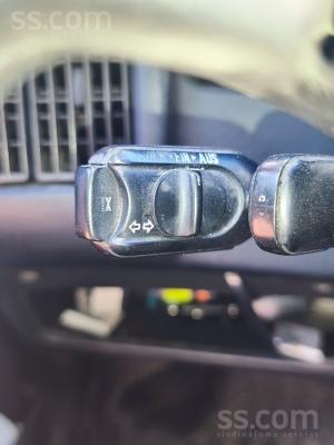 Sarkans Audi 80 1994 Ventspils, ar dzinēja tilpumu 1.90 L un nobraukumu 731 tūkst. km par 1350 €, foto 7 vietnē AUTOMOTO.COM.LV