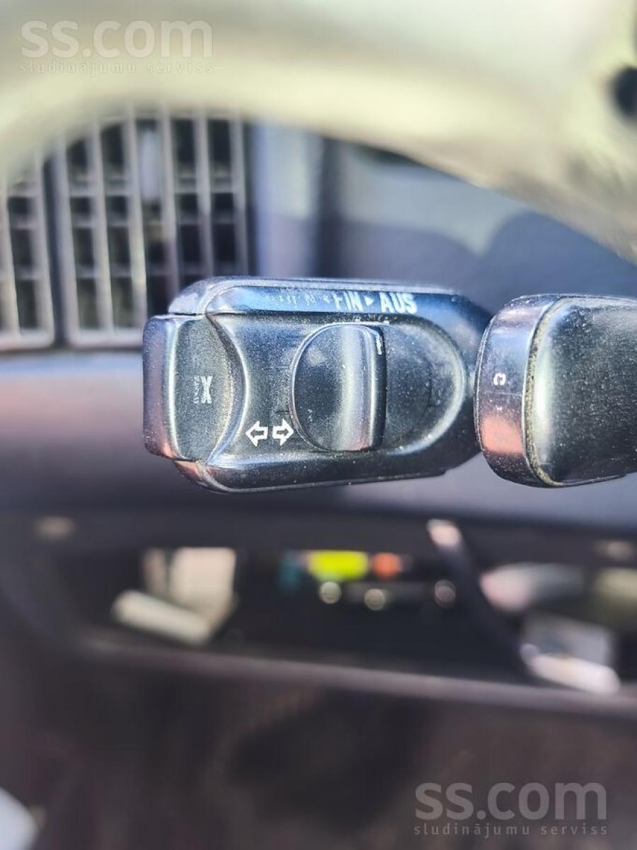 Sarkans Audi 80 1994 Ventspils, ar dzinēja tilpumu 1.90 L un nobraukumu 731 tūkst. km par 1350 €, foto 7 vietnē AUTOMOTO.COM.LV