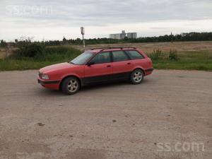 Sarkans Audi 80 1994 Jēkabpils, ar dzinēja tilpumu 1.90 L un nobraukumu 423 tūkst. km par 650 €, foto 3 vietnē AUTOMOTO.COM.LV
