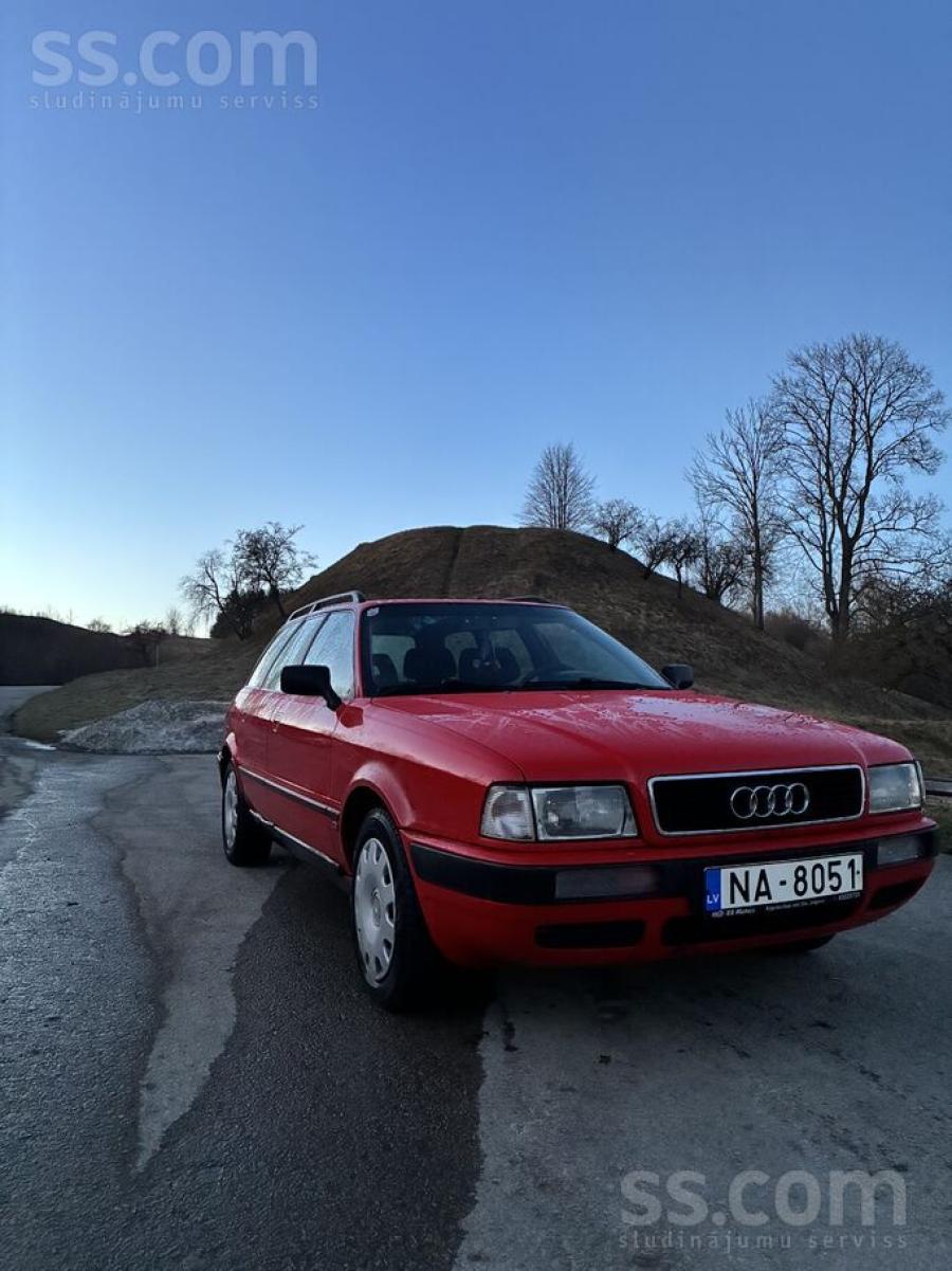 Sarkans Audi 80 1995 Tukums, ar dzinēja tilpumu 1.90 L un nobraukumu 450 tūkst. km par 1200 €, foto 1 vietnē AUTOMOTO.COM.LV