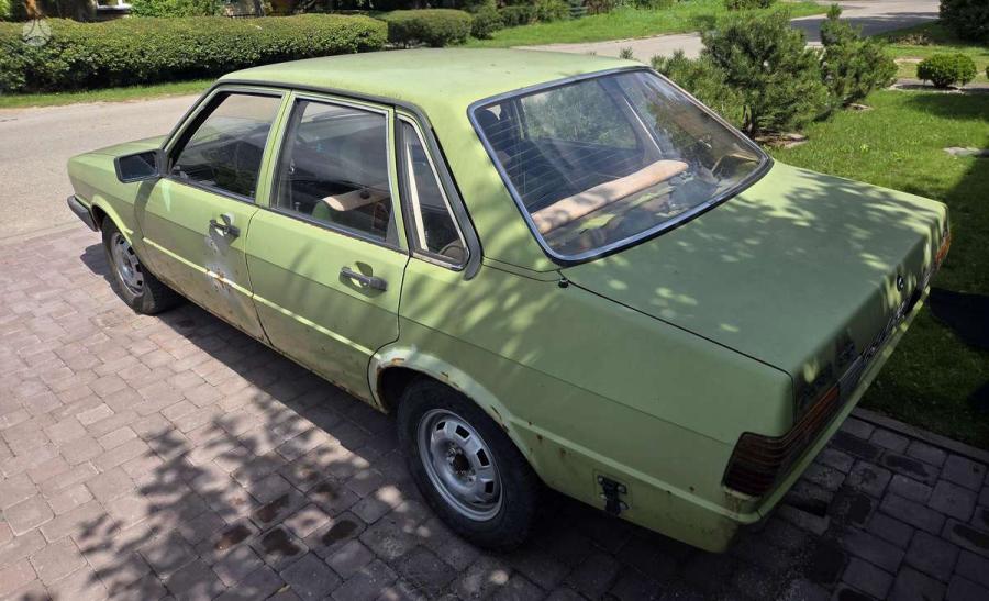 Audi 80 1979 in Siauliai, with an engine capacity of 1.60 L and mileage of 74 thousand km for 900 €, photo 6 on AUTOMOTO.COM.LV