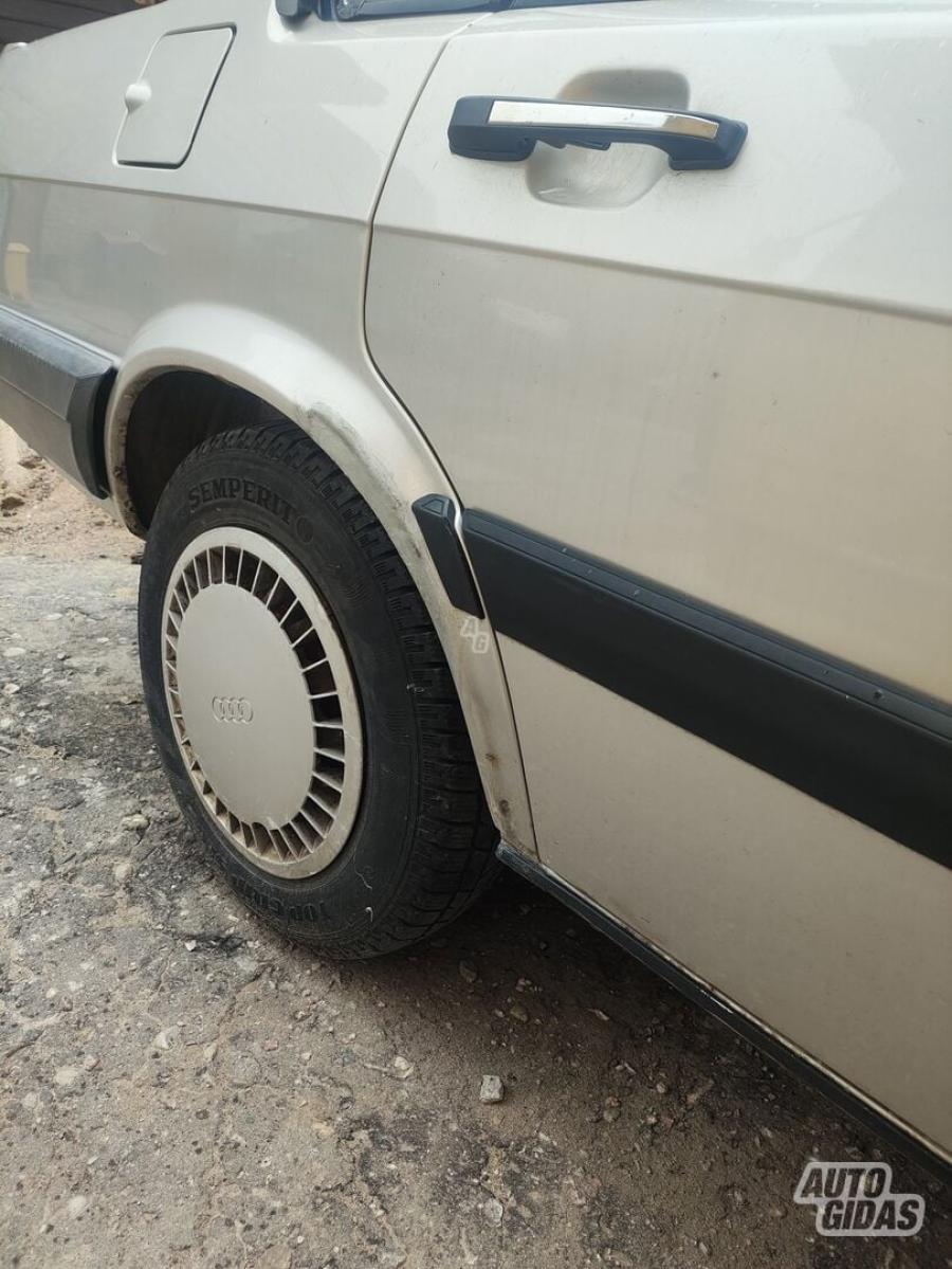Audi 80 1984 in Siauliai, with an engine capacity of 1.80 L and mileage of 230 thousand km for 1499 €, photo 7 on AUTOMOTO.COM.LV