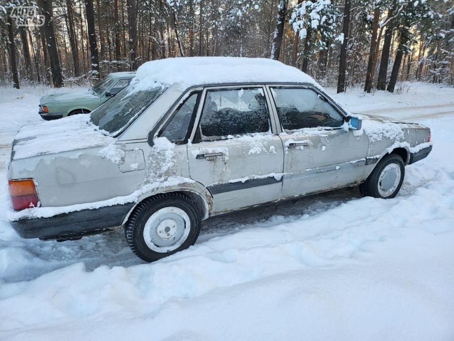 Audi 80 1986 Viļņa, ar dzinēja tilpumu 1.60 L un nobraukumu 208 tūkst. km par 420 €, foto 3 vietnē AUTOMOTO.COM.LV