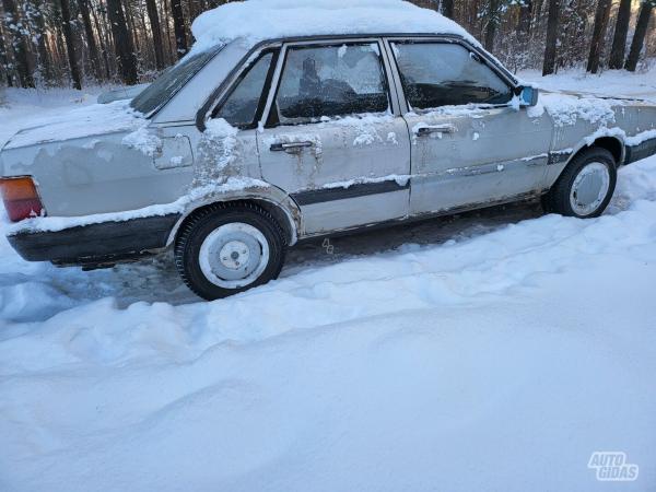 Audi 80 1986 in Vilnius, with an engine capacity of 1.60 L and mileage of 208 thousand km for 420 €, photo 7 on AUTOMOTO.COM.LV