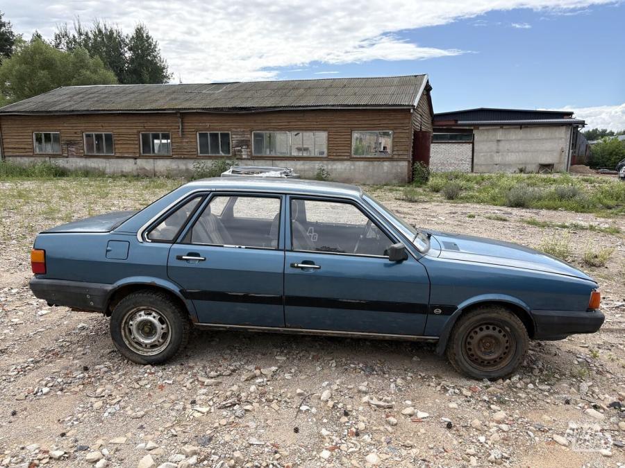 Audi 80 1986 in Varena, with an engine capacity of 1.60 L and mileage of 86 thousand km for 450 €, photo 4 on AUTOMOTO.COM.LV