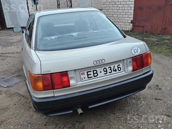 Audi 80 1987 in Daugavpils, with an engine capacity of 1.80 L and mileage of 193 thousand km for 980 €, photo 3 on AUTOMOTO.COM.LV