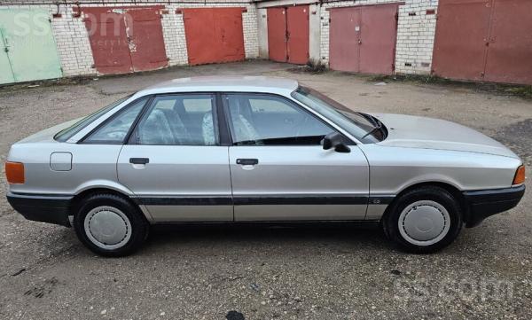 Audi 80 1987 in Daugavpils, with an engine capacity of 1.80 L and mileage of 193 thousand km for 980 €, photo 4 on AUTOMOTO.COM.LV