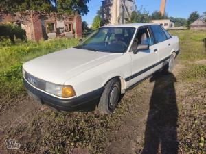 Audi 80 1987 Ignalina, ar dzinēja tilpumu 1.80 L un nobraukumu 333 tūkst. km par 377 €, foto 4 vietnē AUTOMOTO.COM.LV