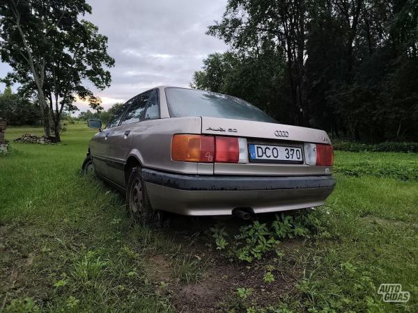 Audi 80 1988 Molėtai, ar dzinēja tilpumu 1.80 L un nobraukumu 285 tūkst. km par 400 €, foto 6 vietnē AUTOMOTO.COM.LV