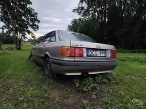 Audi 80 1988 in Moletai, with an engine capacity of 1.80 L and mileage of 285 thousand km for 400 €, photo 7 on AUTOMOTO.COM.LV