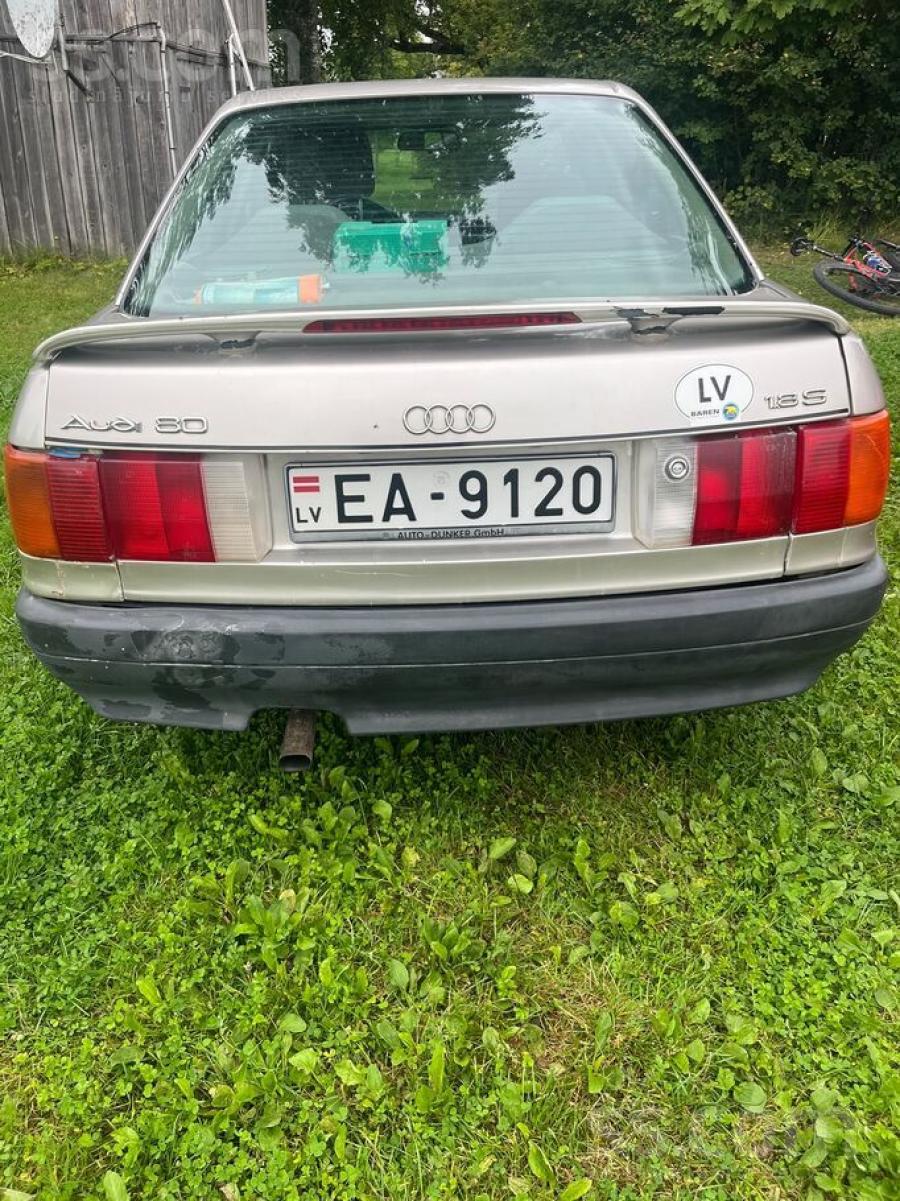 Audi 80 1988 in Aluksne, with an engine capacity of 1.80 L and mileage of 230 thousand km for 700 €, photo 3 on AUTOMOTO.COM.LV