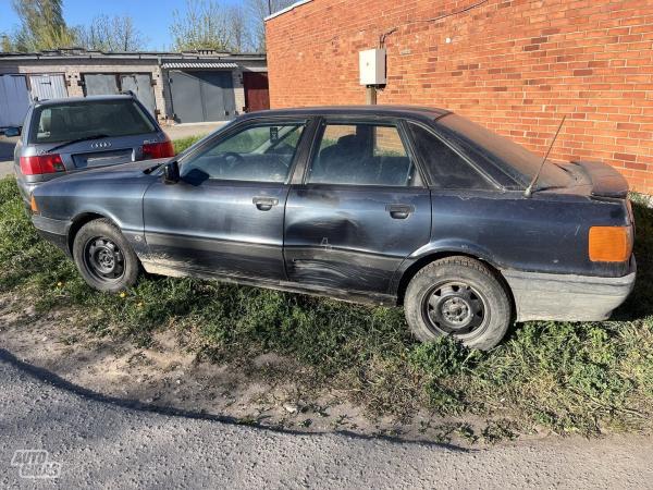 Audi 80 1989 in Panevezys, with an engine capacity of 1.60 L and mileage of 200 thousand km for 240 €, photo 1 on AUTOMOTO.COM.LV