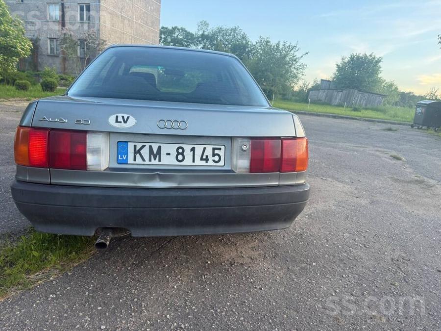Ауди 80 1989 в Даугавпилс, объемом двигателя 1.80 л и пробегом 305 тыс. км за 500 €, фото 4 на AUTOMOTO.COM.LV