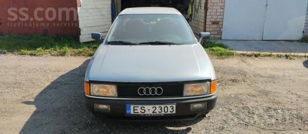 Audi 80 1990 in Daugavpils, with an engine capacity of 1.80 L and mileage of 237 thousand km for 450 €, photo 2 on AUTOMOTO.COM.LV