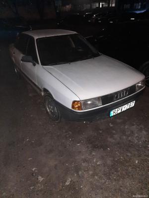 Audi 80 1990 in Vilnius, with an engine capacity of 0.00 L and mileage of 303 thousand km for 350 €, photo 2 on AUTOMOTO.COM.LV