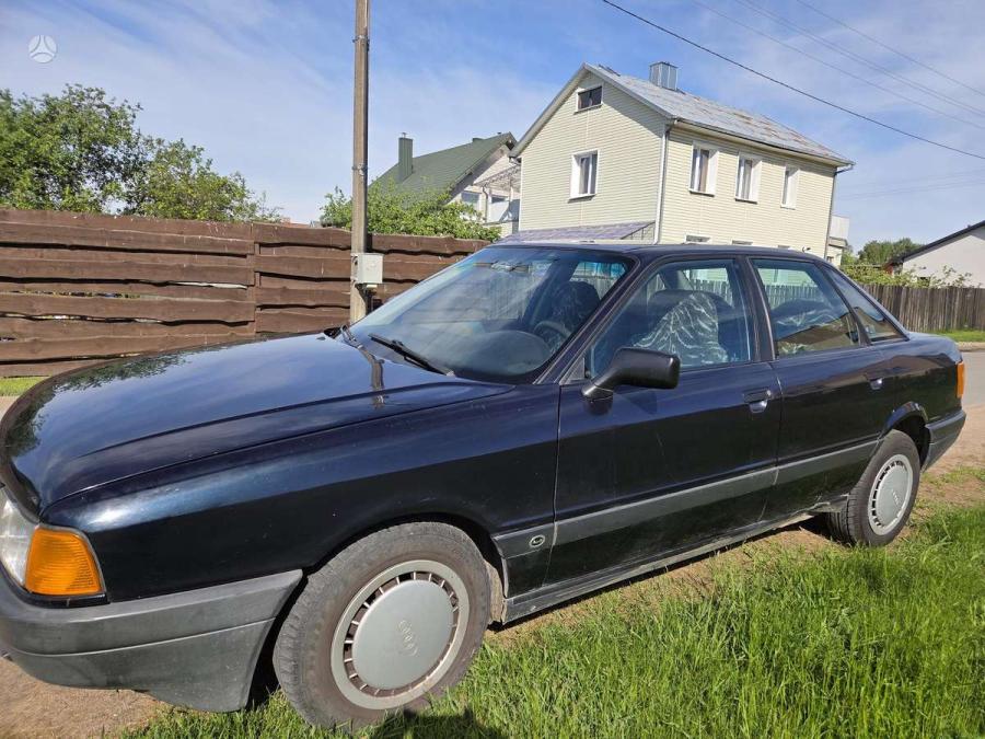 Audi 80 1990 Viļņa, ar dzinēja tilpumu 1.98 L un nobraukumu 252 tūkst. km par 1250 €, foto 6 vietnē AUTOMOTO.COM.LV