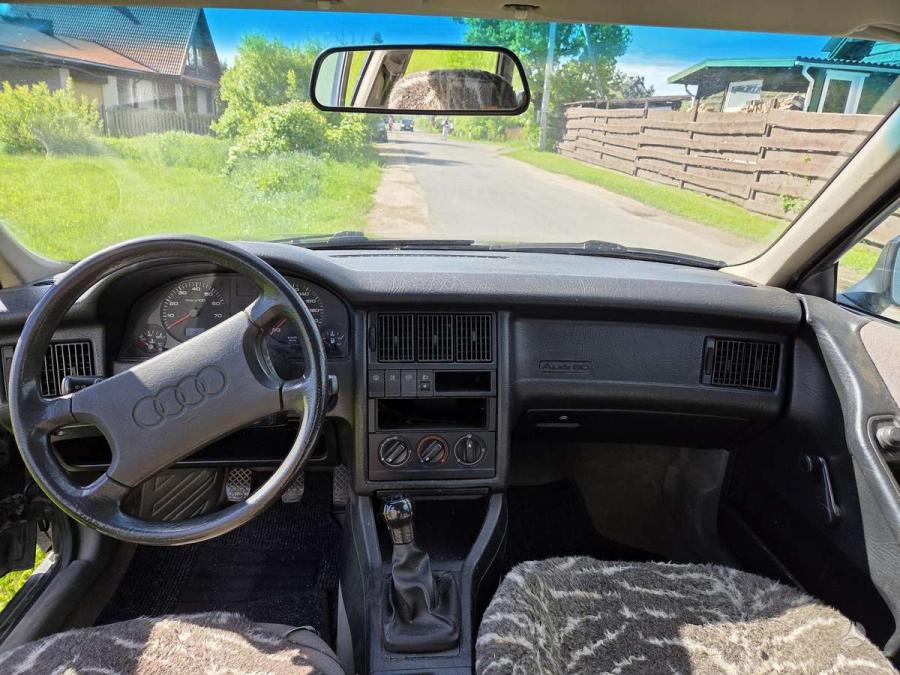 Audi 80 1990 Viļņa, ar dzinēja tilpumu 1.98 L un nobraukumu 252 tūkst. km par 1250 €, foto 10 vietnē AUTOMOTO.COM.LV