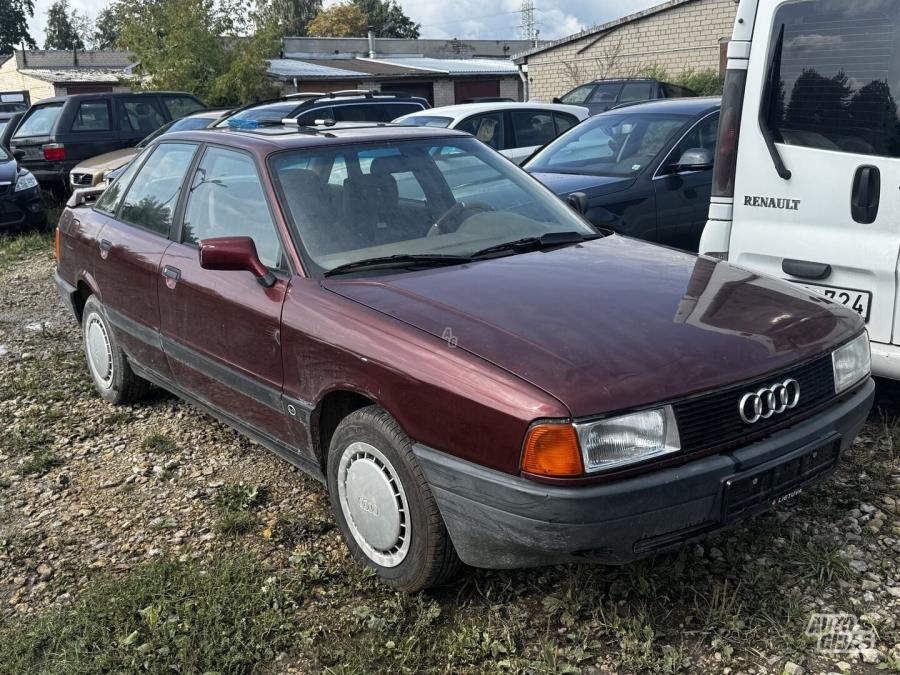 Ауди 80 1990 в Шяуляй, объемом двигателя 1.80 л и пробегом 111 тыс. км за 380 €, фото 1 на AUTOMOTO.COM.LV