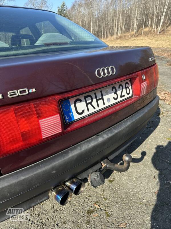 Audi 80 1991 Trakai, ar dzinēja tilpumu 1.80 L un nobraukumu 291 tūkst. km par 999 €, foto 3 vietnē AUTOMOTO.COM.LV