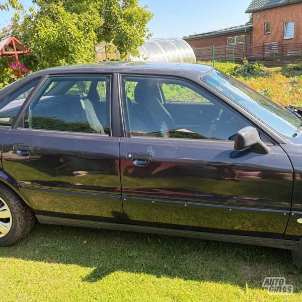 Audi 80 1991 in Telschi, with an engine capacity of 2.00 L and mileage of 217 thousand km for 950 €, photo 6 on AUTOMOTO.COM.LV