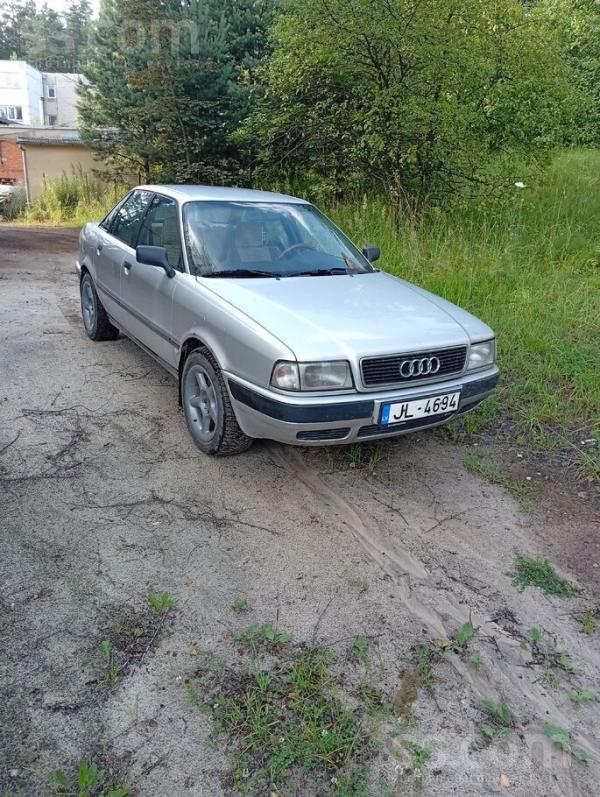 Audi 80 1992 in Ogre, with an engine capacity of 2.00 L and mileage of 291 thousand km for 470 €, photo 3 on AUTOMOTO.COM.LV