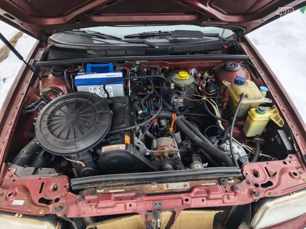 Audi 80 1992 Kauņa, ar dzinēja tilpumu 2.00 L un nobraukumu 123 tūkst. km par 650 €, foto 8 vietnē AUTOMOTO.COM.LV