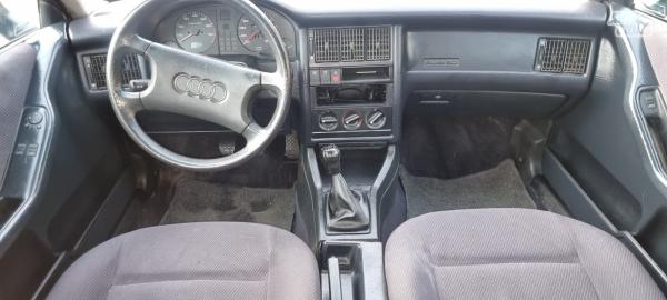 Audi 80 1992 Kauņa, ar dzinēja tilpumu 2.00 L un nobraukumu 231 tūkst. km par 1350 €, foto 4 vietnē AUTOMOTO.COM.LV