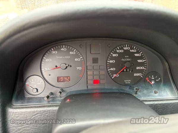 Audi 80 1992 Valga, ar dzinēja tilpumu 2.00 L un nobraukumu 252 tūkst. km par 1800 €, foto 8 vietnē AUTOMOTO.COM.LV