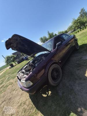 Audi 80 1992 Ariogala, ar dzinēja tilpumu 1.90 L un nobraukumu 280 tūkst. km par 400 €, foto 5 vietnē AUTOMOTO.COM.LV