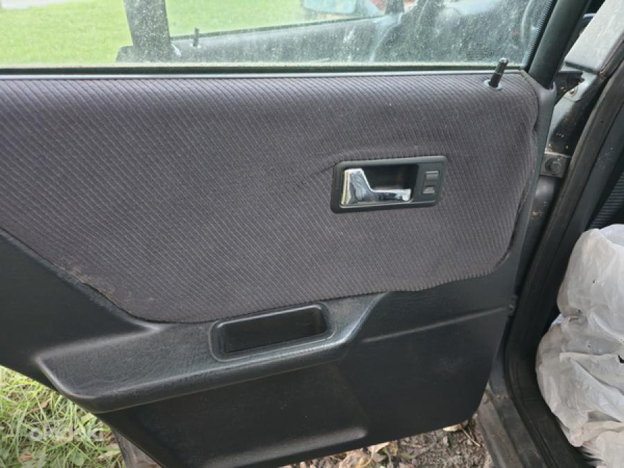Audi 80 1992 Tallina, ar dzinēja tilpumu 1.90 L un nobraukumu 0 tūkst. km par 850 €, foto 14 vietnē AUTOMOTO.COM.LV