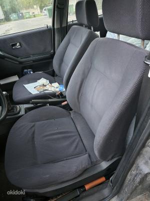 Audi 80 1992 Tallina, ar dzinēja tilpumu 1.90 L un nobraukumu 0 tūkst. km par 850 €, foto 26 vietnē AUTOMOTO.COM.LV