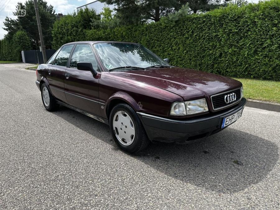 Audi 80 1992 Viļņa, ar dzinēja tilpumu 2.00 L un nobraukumu 189 tūkst. km par 1000 €, foto 4 vietnē AUTOMOTO.COM.LV