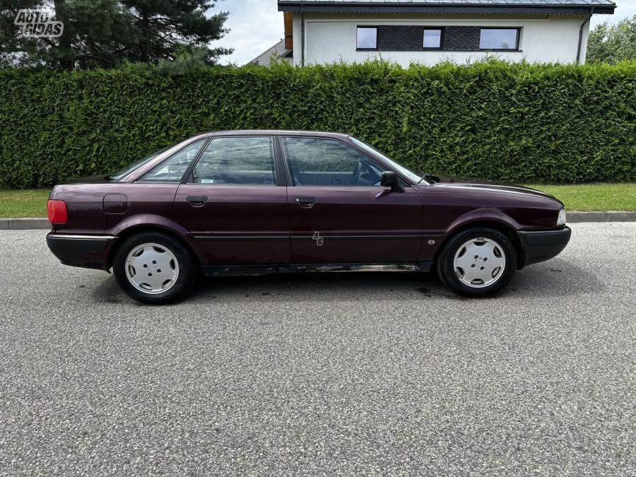 Audi 80 1992 Viļņa, ar dzinēja tilpumu 2.00 L un nobraukumu 189 tūkst. km par 1000 €, foto 5 vietnē AUTOMOTO.COM.LV