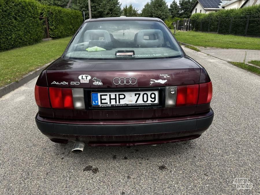 Audi 80 1992 Viļņa, ar dzinēja tilpumu 2.00 L un nobraukumu 189 tūkst. km par 1000 €, foto 7 vietnē AUTOMOTO.COM.LV