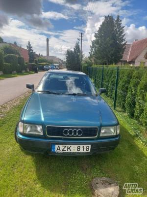 Audi 80 1992 Radviliškis, ar dzinēja tilpumu 2.00 L un nobraukumu 190 tūkst. km par 800 €, foto  vietnē AUTOMOTO.COM.LV