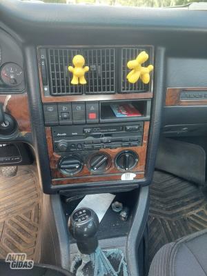 Audi 80 1992 Radviliškis, ar dzinēja tilpumu 2.00 L un nobraukumu 210 tūkst. km par 800 €, foto 8 vietnē AUTOMOTO.COM.LV