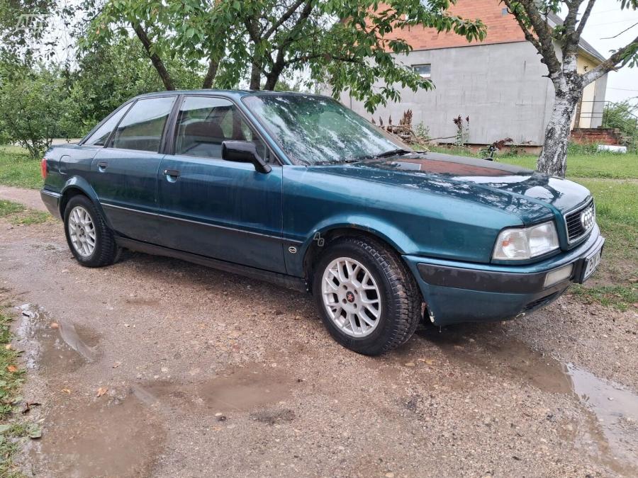 Audi 80 1992 in Vilnius, with an engine capacity of 2.00 L and mileage of 313 thousand km for 650 €, photo 4 on AUTOMOTO.COM.LV