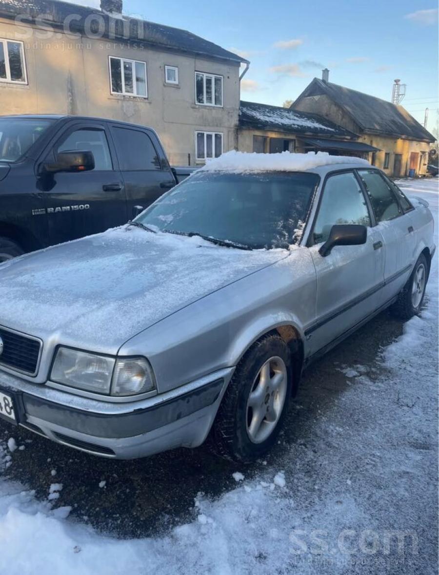 Audi 80 1993 Rīga, ar dzinēja tilpumu 2.00 L un nobraukumu 278 tūkst. km par 1000 €, foto 1 vietnē AUTOMOTO.COM.LV