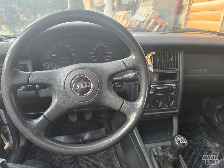 Audi 80 1993 Viļņa, ar dzinēja tilpumu 1.90 L un nobraukumu 484 tūkst. km par 950 €, foto 8 vietnē AUTOMOTO.COM.LV