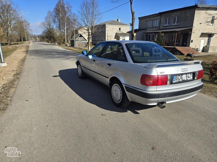 Audi 80 1993 Telšiai, ar dzinēja tilpumu 2.00 L un nobraukumu 231 tūkst. km par 1630 €, foto 6 vietnē AUTOMOTO.COM.LV