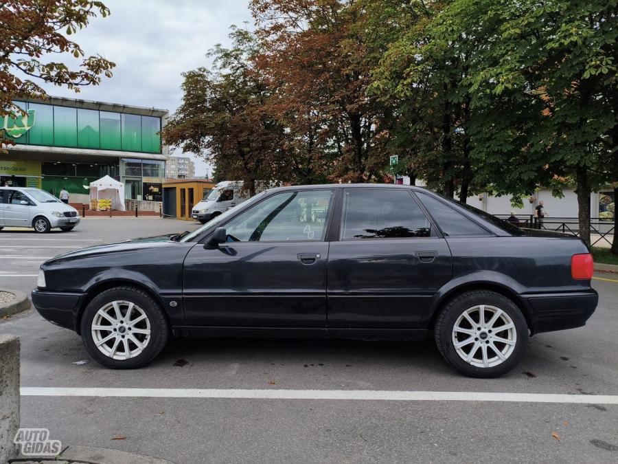 Audi 80 1993 Viļņa, ar dzinēja tilpumu 2.00 L un nobraukumu 145 tūkst. km par 1100 €, foto 5 vietnē AUTOMOTO.COM.LV