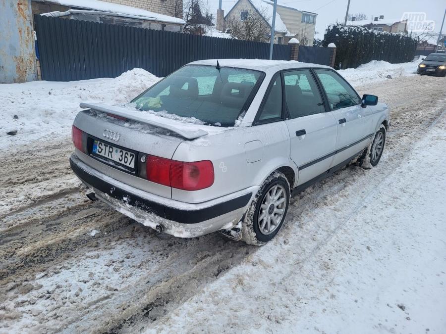 Audi 80 1994 Radviliškis, ar dzinēja tilpumu 2.00 L un nobraukumu 2 tūkst. km par 850 €, foto 4 vietnē AUTOMOTO.COM.LV