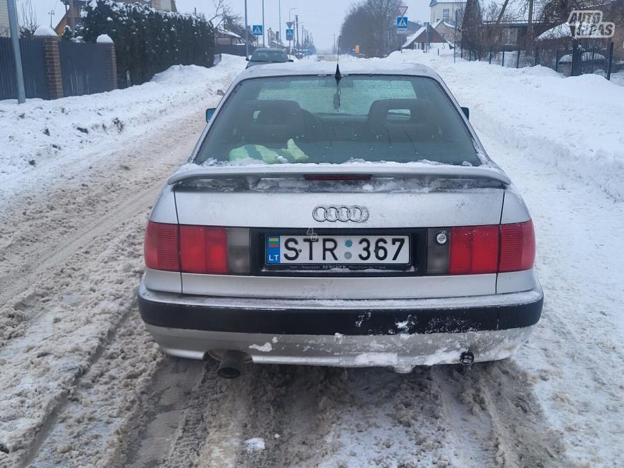 Audi 80 1994 Radviliškis, ar dzinēja tilpumu 2.00 L un nobraukumu 2 tūkst. km par 850 €, foto 6 vietnē AUTOMOTO.COM.LV