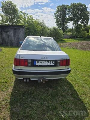 Audi 80 1994 Rīga, ar dzinēja tilpumu 1.90 L un nobraukumu 366 tūkst. km par 800 €, foto 4 vietnē AUTOMOTO.COM.LV