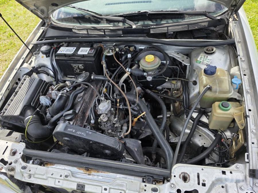 Audi 80 1994 Rīga, ar dzinēja tilpumu 1.90 L un nobraukumu 366 tūkst. km par 800 €, foto 6 vietnē AUTOMOTO.COM.LV